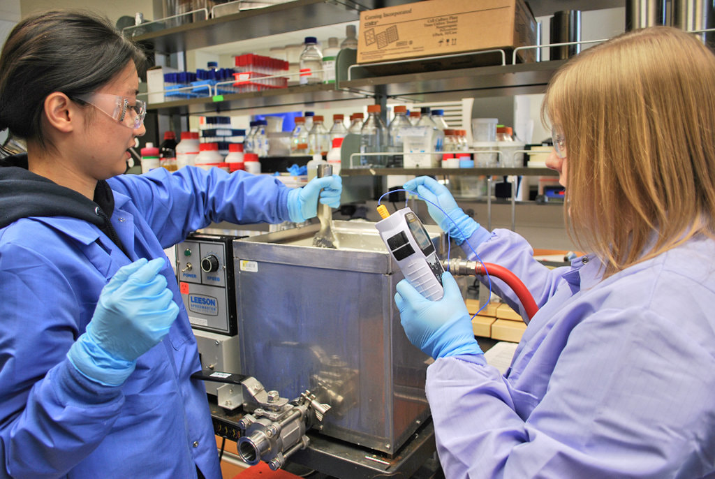 Research | D'Amico Microbiology Lab